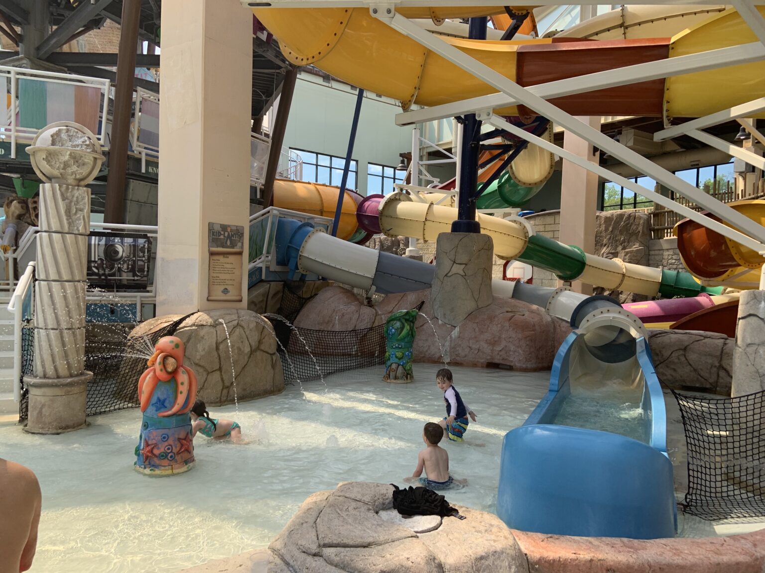Camelback Resort's Indoor Waterpark - A Family Friendly Destination ...