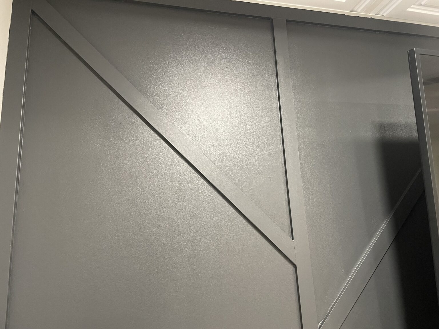 How to Create DIY Accent Wall Molding Without Cutting Wood - Just ...
