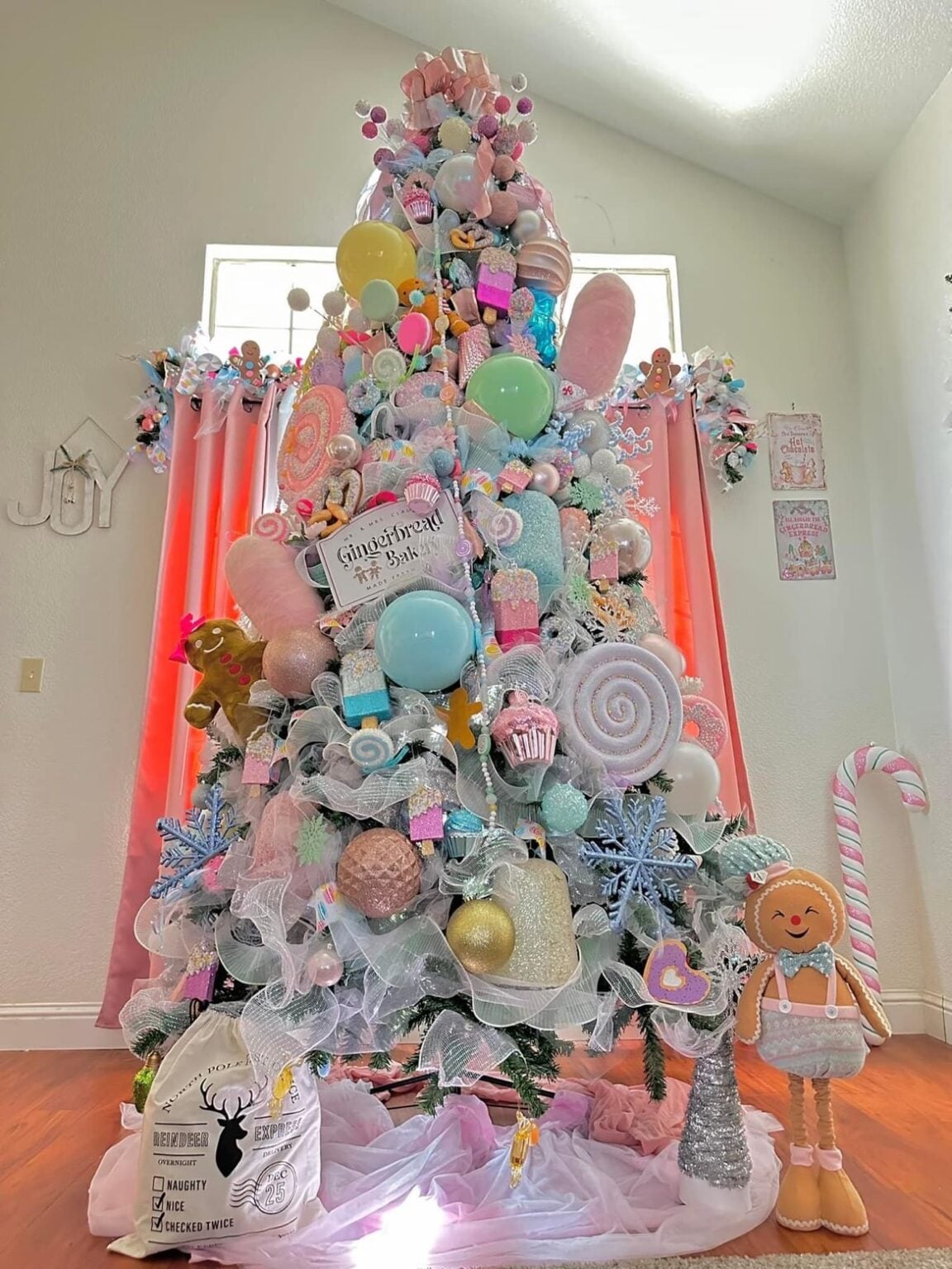 72 Stunning Christmas Tree Ideas to Add Festive Cheer to Your Home ...