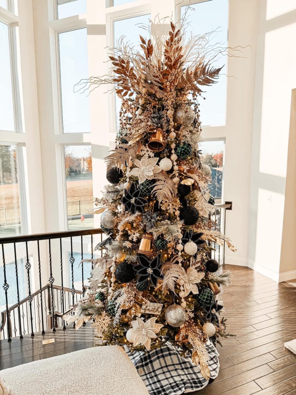 72 Stunning Christmas Tree Ideas to Add Festive Cheer to Your Home ...